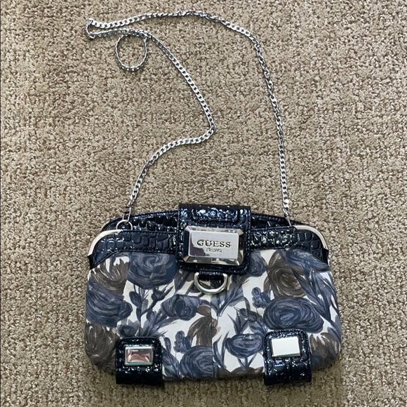 Guess | Bags | Vintage Guess Purse | Poshmark